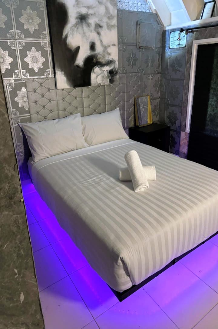 Beach Walk Resort: Private Spa, Garden, Sleeps 7 - Coffs Harbour, Australia