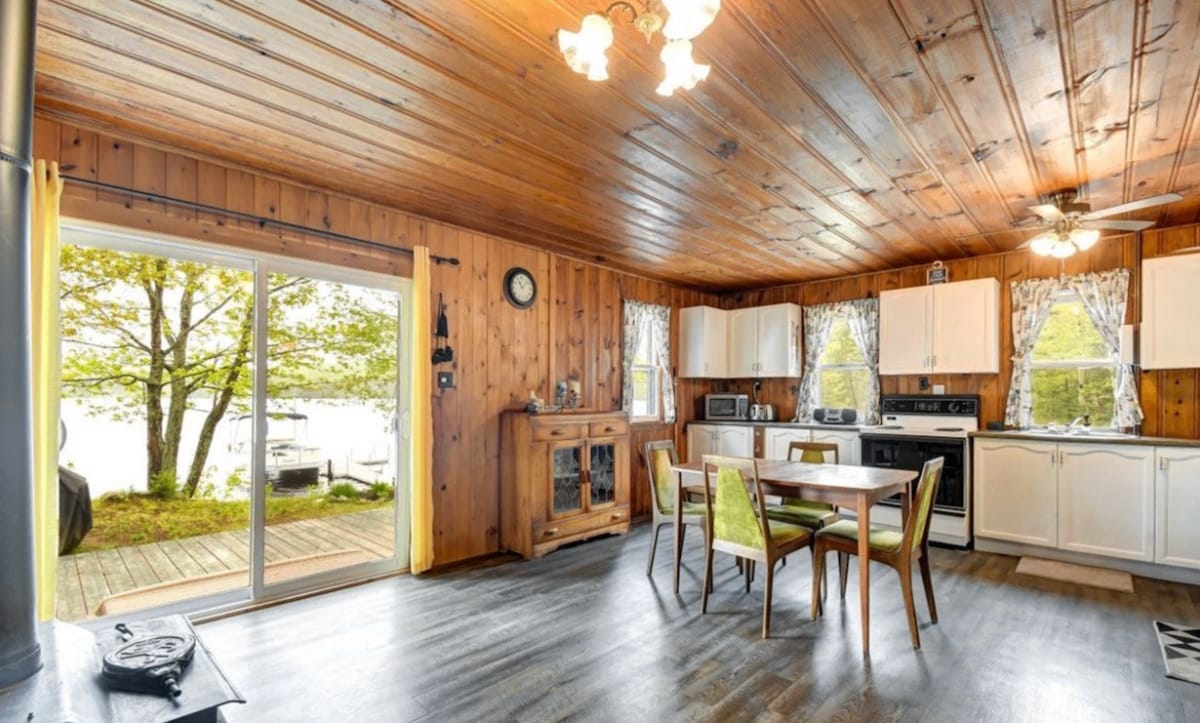 Northern Exposure - Pine Cabin on Sandy Shoreline - Cabins for Rent in ...