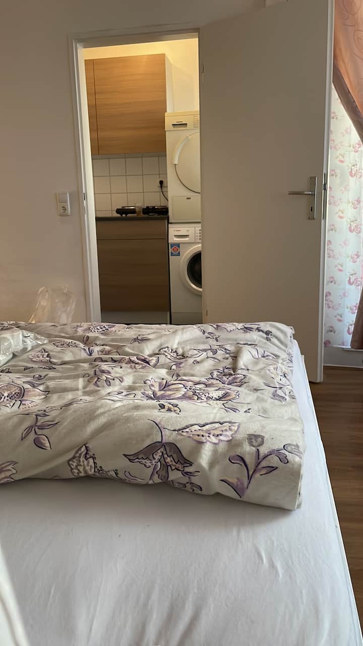 Wohnung In Frankfurt - Frankfurt