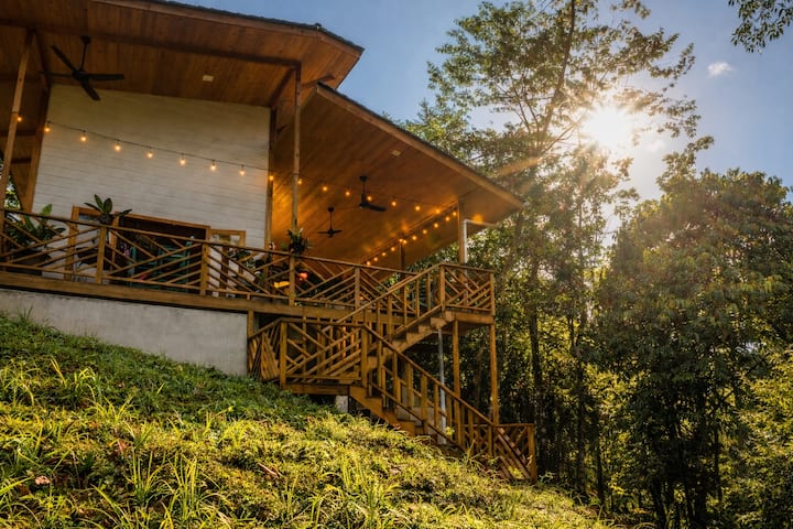 La Estrella In La Casa Selva At La Plantacion - Panama