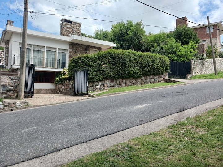 Depto. Céntrico En Lo Alto De La Sierra, Vistas - La Falda