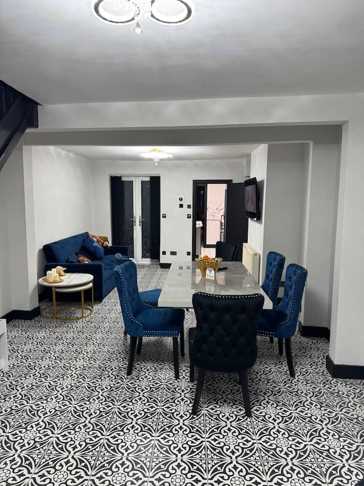 Milbrook House - Gloucester