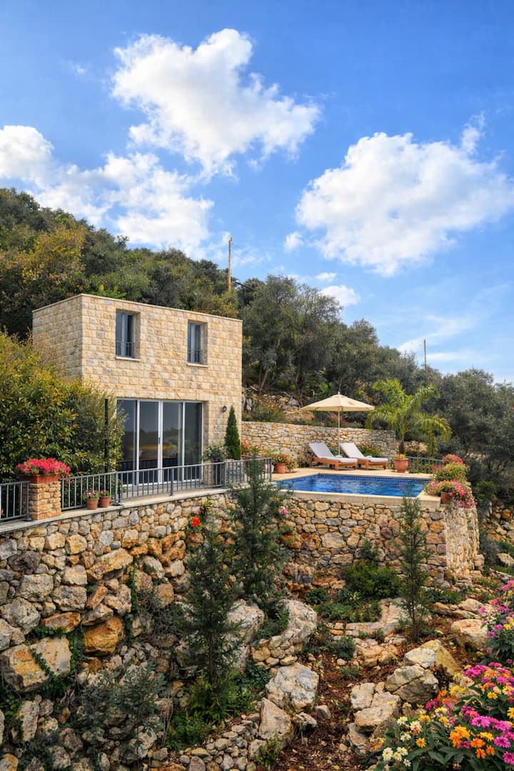 À L'étoile | Small Unit - Libanon