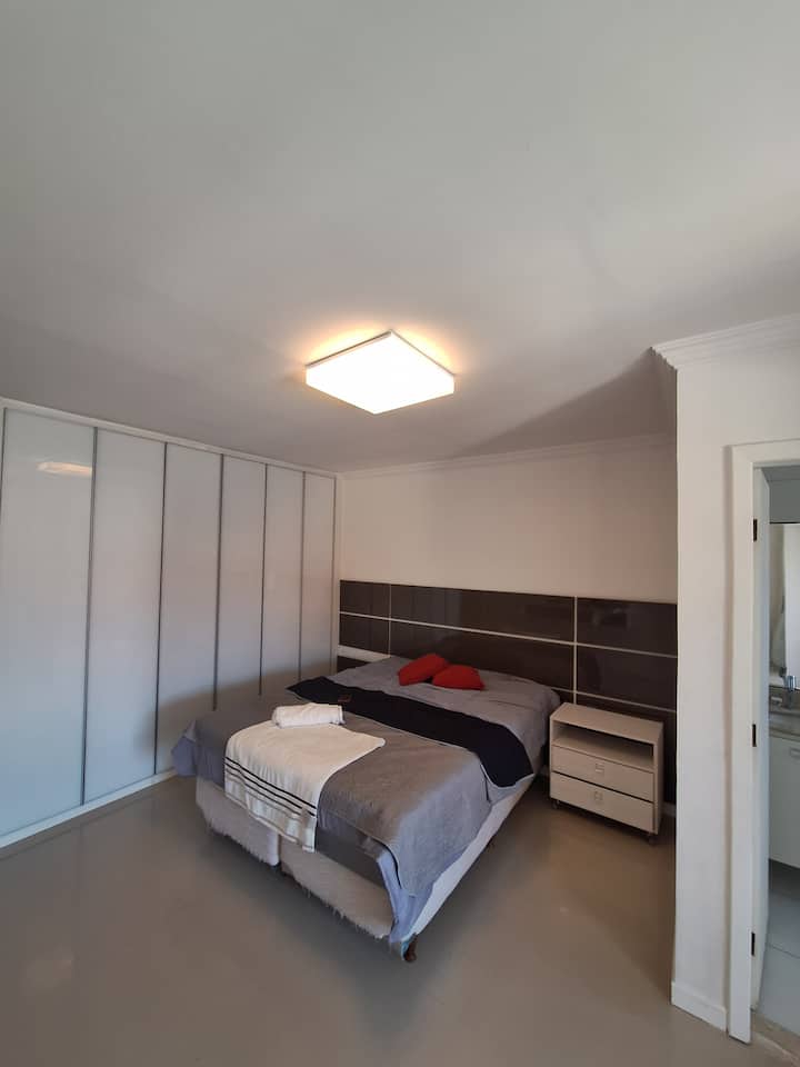 Casa Inteira Em Ipitanga - Lauro de Freitas