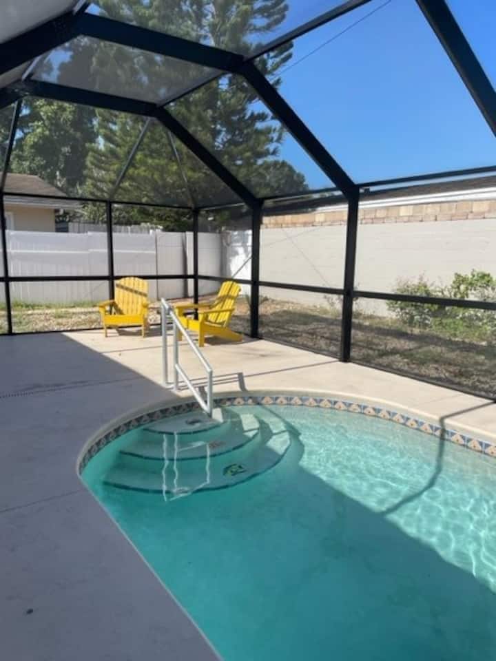 Charming Beach Cottage In Vero Beach - Vero Beach, FL