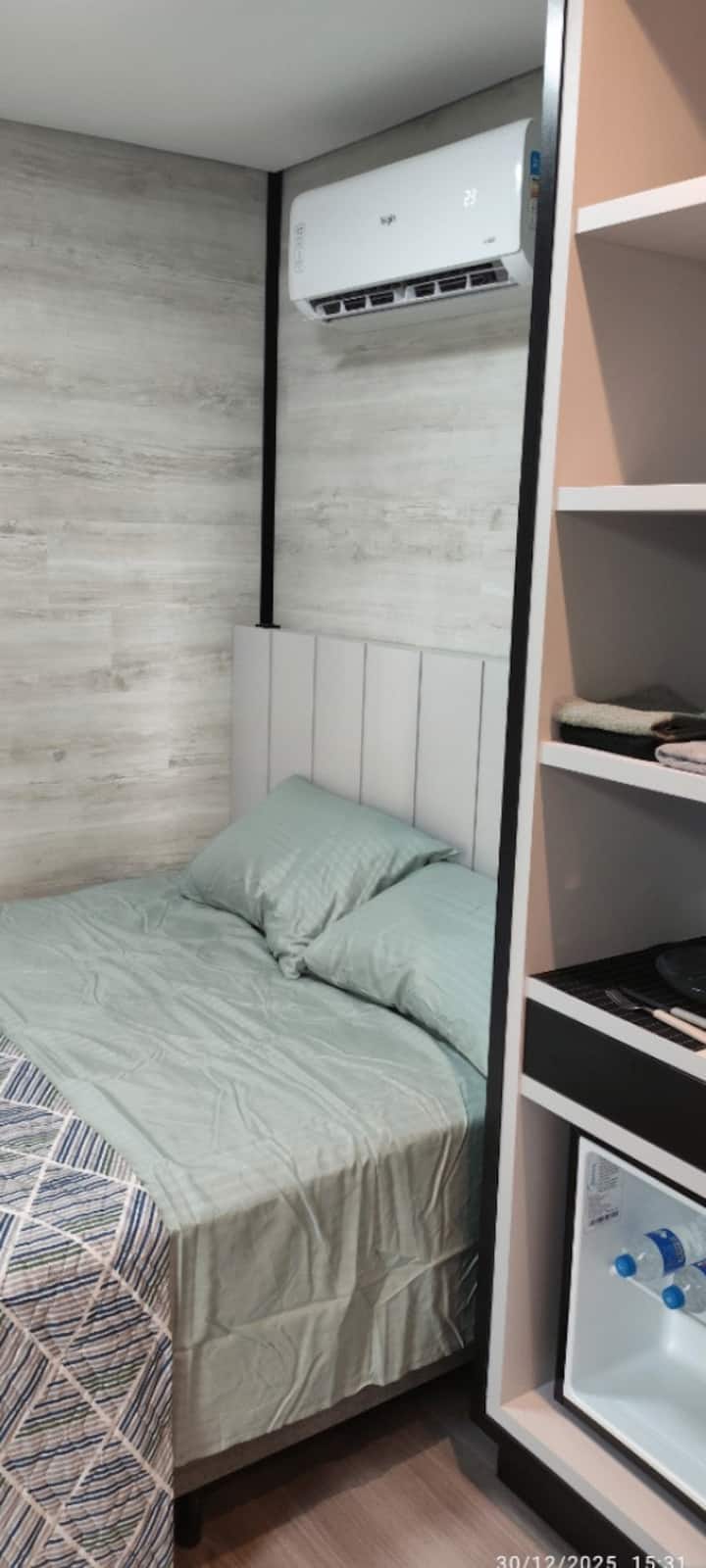 Suíte 1 A 180mts Da Praia E Próximo Ao Shopping. - Itapema