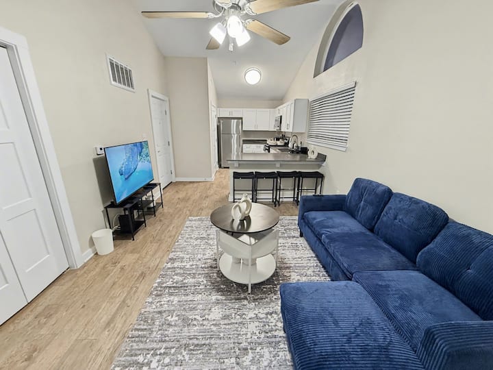 The Arlington Sweet - Grand Prairie, TX