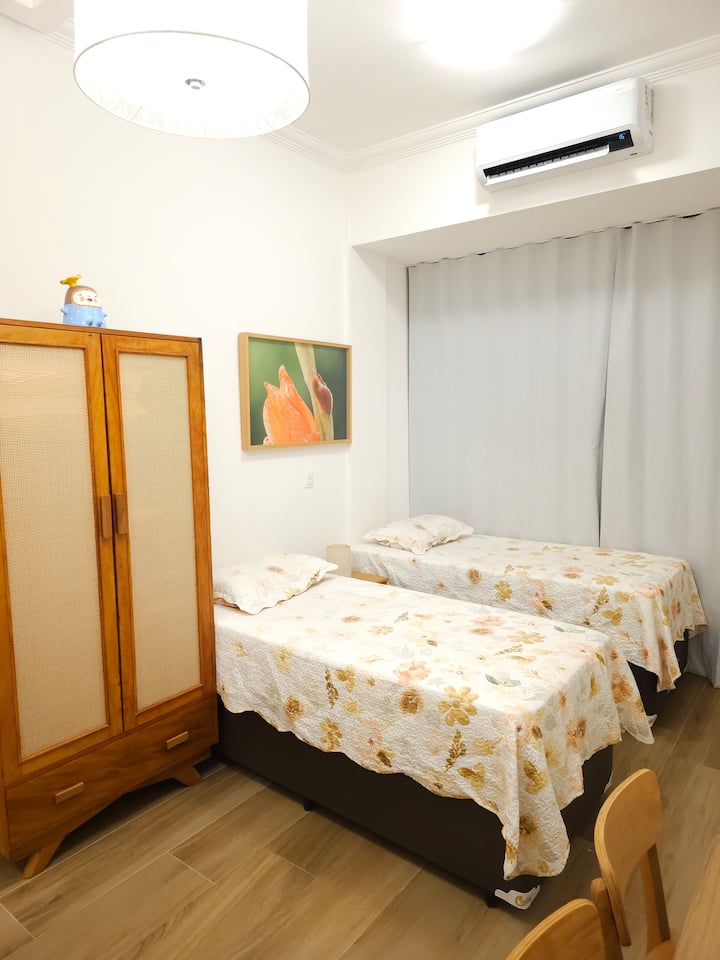 Loft Novíssimo/ Ar Condicionado/bairro Lourdes/bh - Belo Horizonte