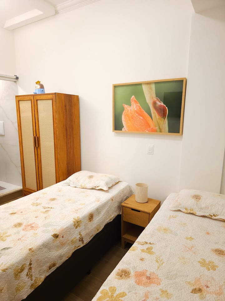 Loft Novíssimo/ Ar Condicionado/bairro Lourdes/bh - Belo Horizonte