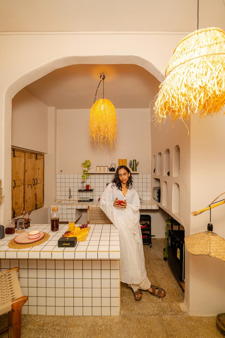 Wabi-sabi Stylish Apartment | 3 Mins To Assi Ghat - 바라나시