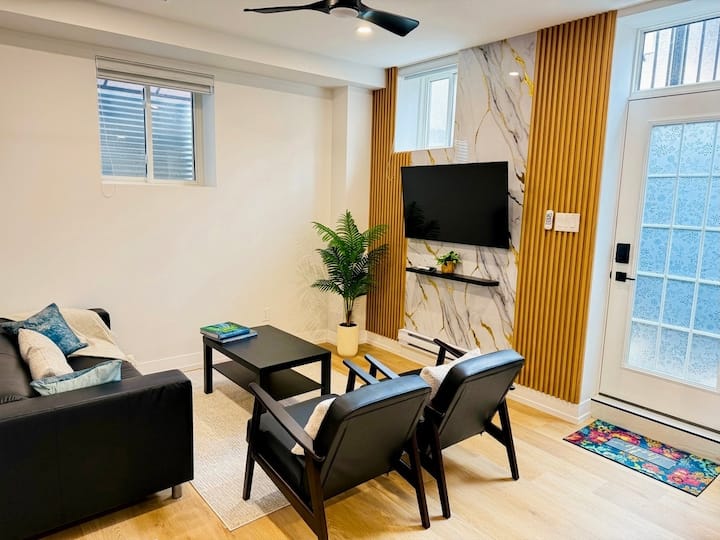 Oaknest | Luxury 2bedroom Suite | Free Parking - Oakville