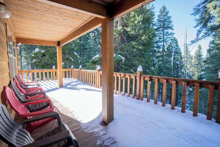 Strawberry Chalet Near Pinecrest & Dodge Ridge - Pinecrest, CA