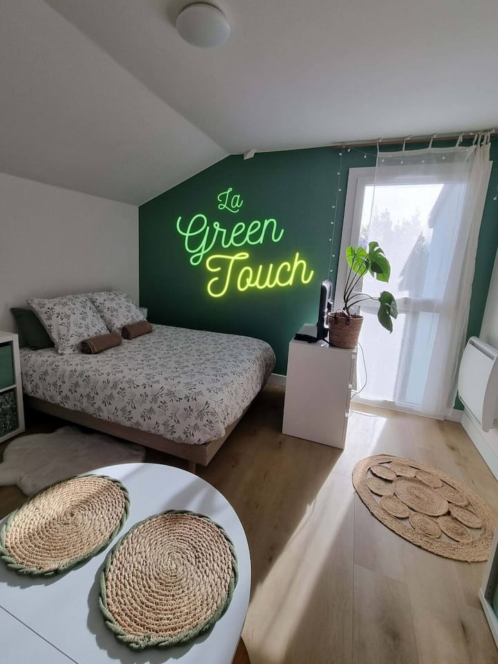 La Green Touch - Studio Cosy, Lumineux & Wifi - Lons