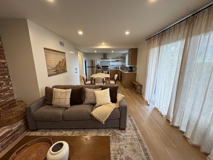 Beautiful Mountain Views At Luxury Guest Suite - La Mesa, CA