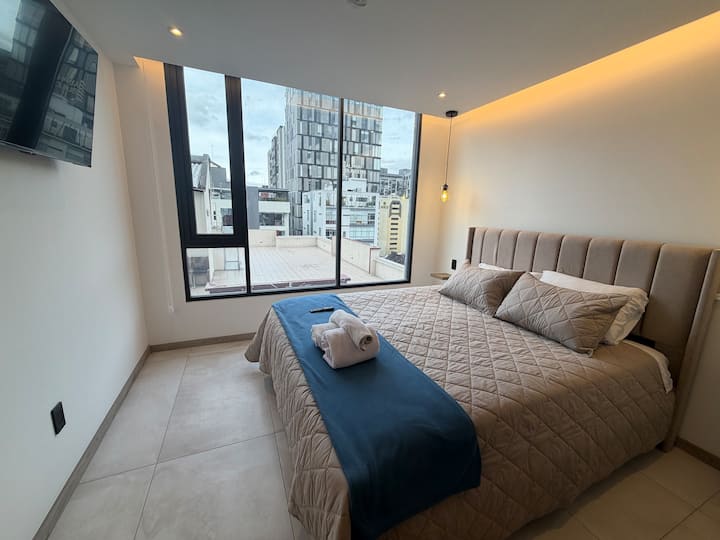 Estudio De Lujo Con Amenidades Top - Quito