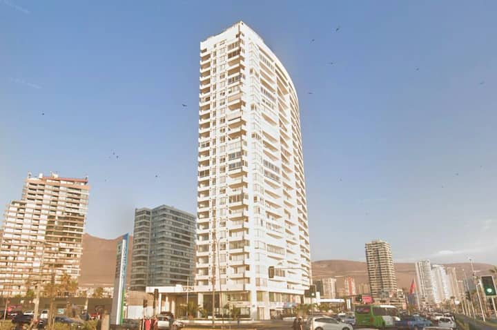 Frente Al Mar, Cercano A Todo Lo Necesario - Iquique