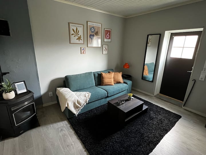 Cozy 2br Apartment By The River, Close To The City - Eskilstuna