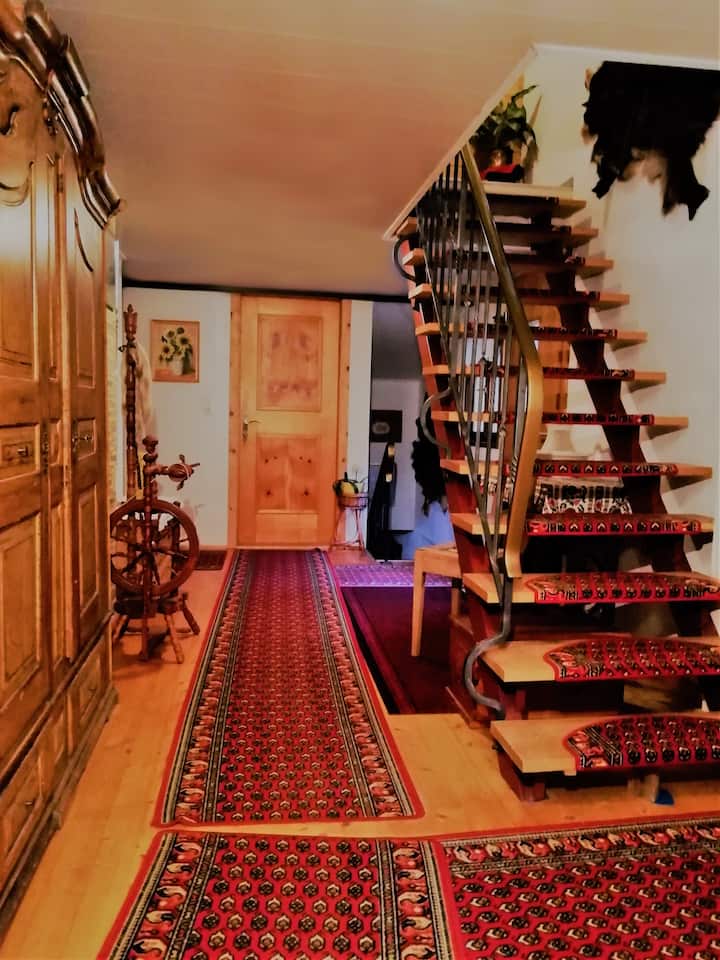 Haus Lifinar - Kleine Private Ferienwohnung - Gaschurn