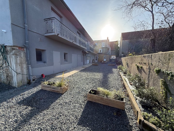 Hébergement Collectif Pour Groupes 4 éToiles - Circuit de Nevers Magny-Cours