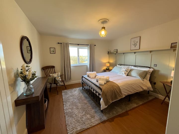 Flat Out In The Brecon Beacons - Brecon