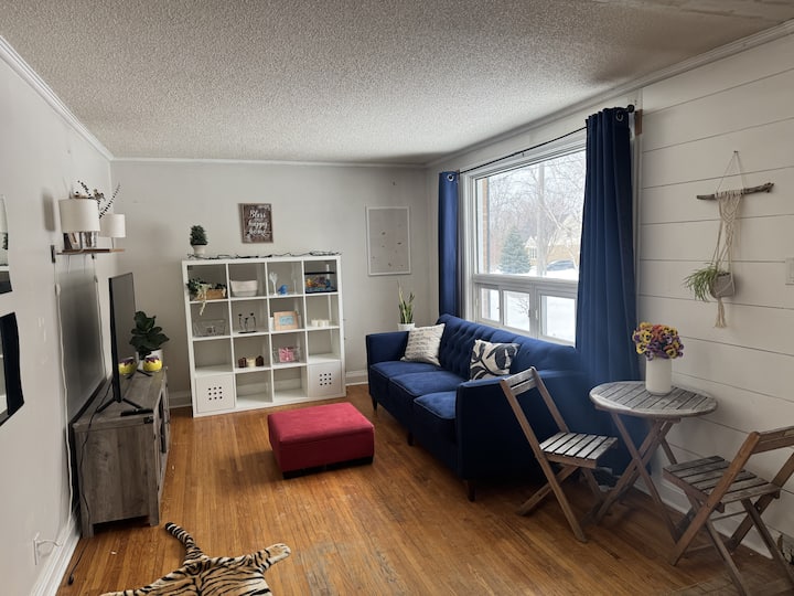 Entire Home With Pool In Toronto - Toronto