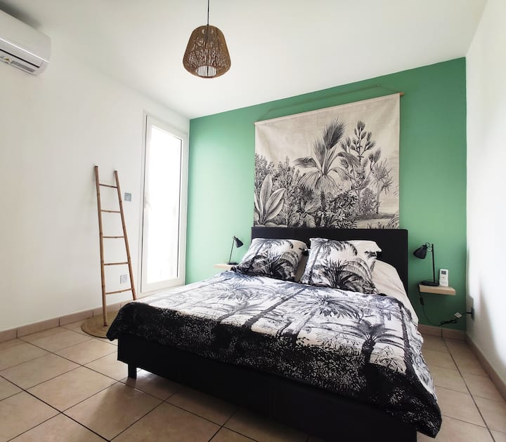 Bel Appartement 3 Pièces, Climatisé, Avec Vue. - Saint-Pierre