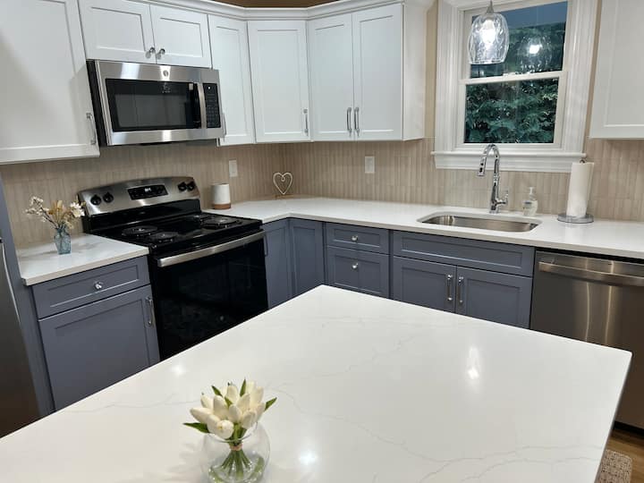 Jamestown Island Escape - Newport, RI