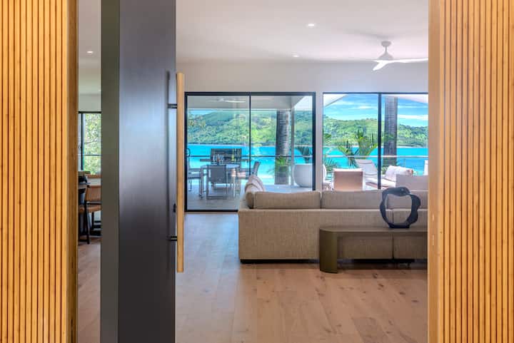 New - Alcheringa - 7 Br House | Pool | 2 Buggies - Hamilton Island