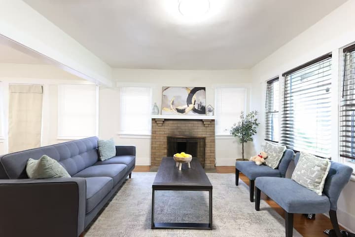 Cozy 4br Home In Pasadena - Pasadena, CA