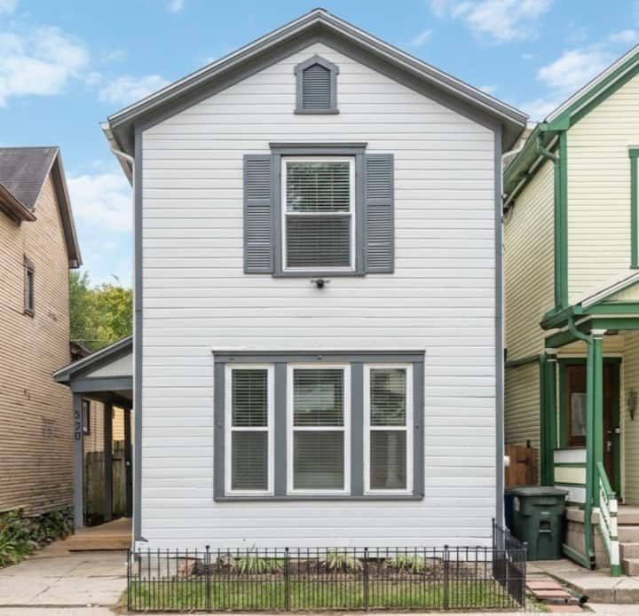 Dayton Historic South Park Home - Dayton, OH