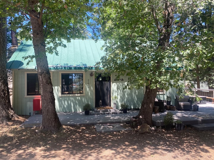 Starlight Snug - Palomar Mountain, CA