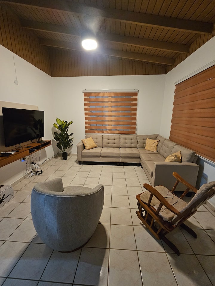 La Casita De Elle - Utuado