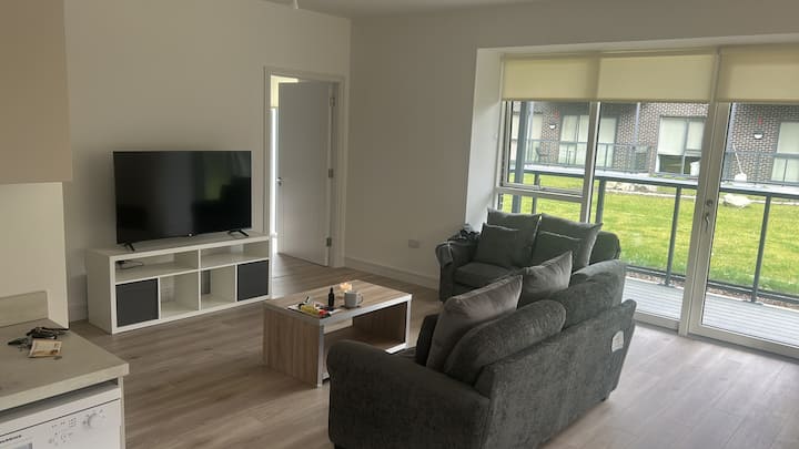 2 Bed Apartment To Rent For Short Term - Dublin
