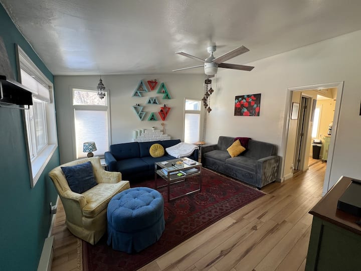 Bluebird Basecamp
Entire House On
Main Street - Carbondale, CO