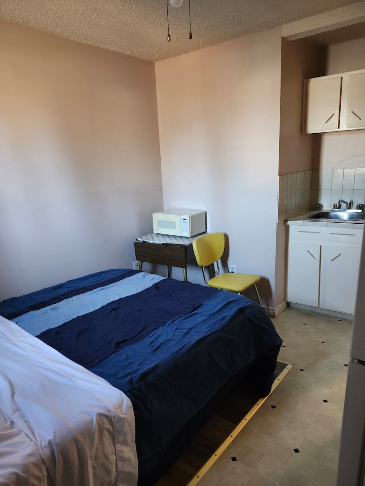 Sweet Side Suite - Hanna