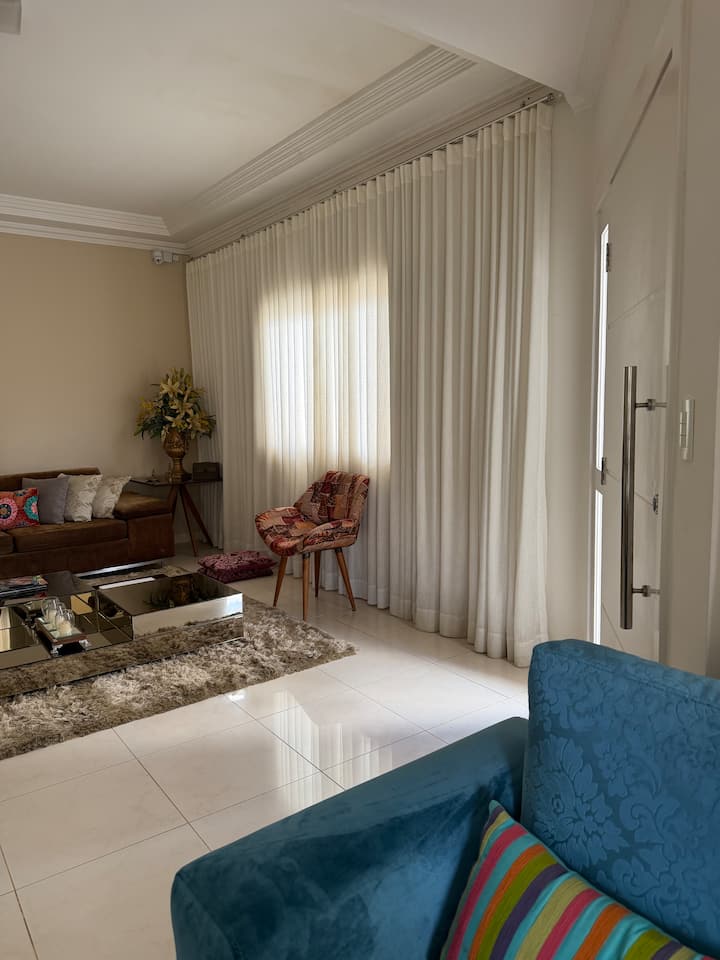 Casa Ampla E Aconchegante - Vitória da Conquista