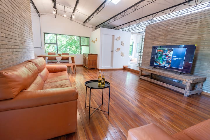 Loft Selva Urbana, Jacuzzi Y Diseño En Provenza - Medellín