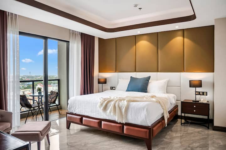 Luxury Top-floor Suite Near Walking Street - Angeles