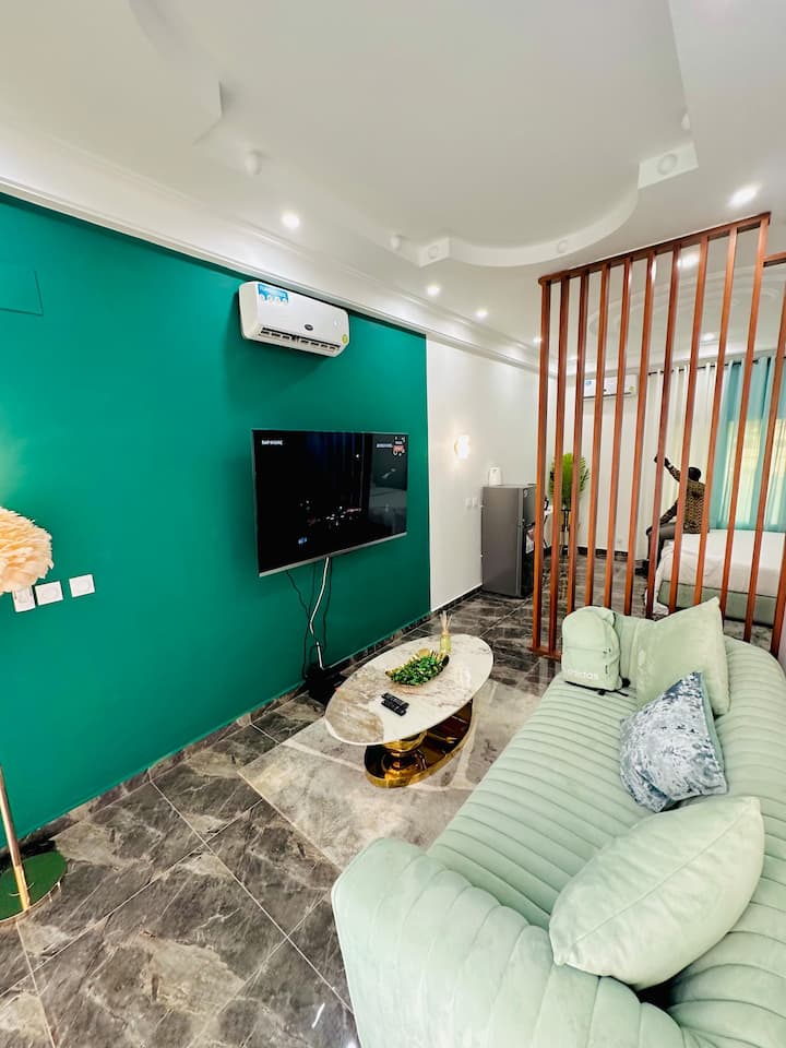 Studio Caviar B3 - Pointe-Noire