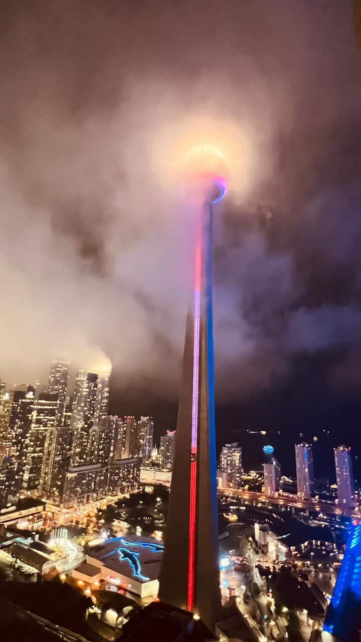 Luxury High Rise 4 Beds Cn Tower Downtown Toronto - 密西沙加
