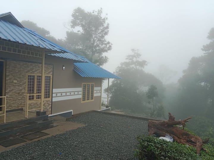 Budget Cottage In Vagamon, Ideal For Small Groups - Vagamon