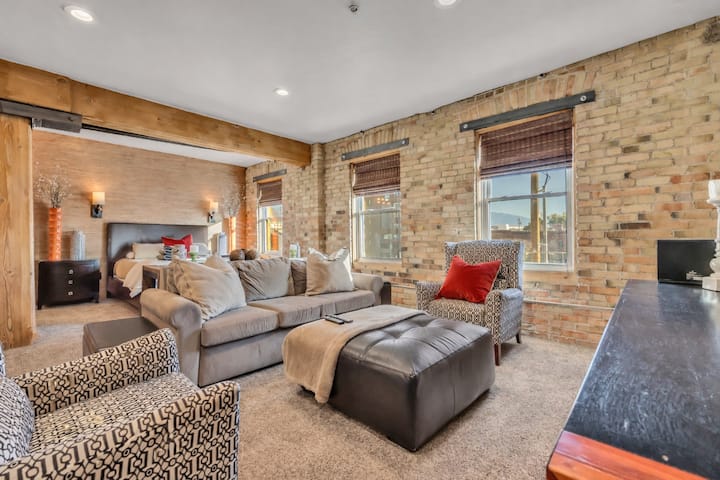 Historic Downtown Loft With A Perfect Location - Tracy Aviary & Botanical Gardens