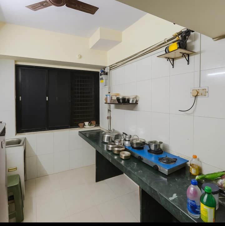 Luxurious Fully Ac 2bhk - Thane