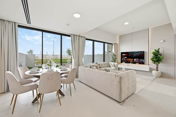 Warm & Stylish 4br Villa | Pool Access - Verenigde Arabische Emiraten
