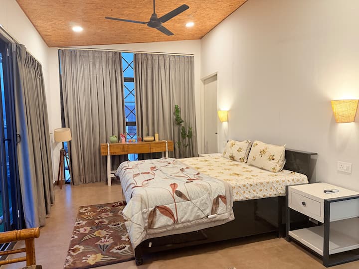 Upper Deck Room With Terraces | Dehradun - Dehradun