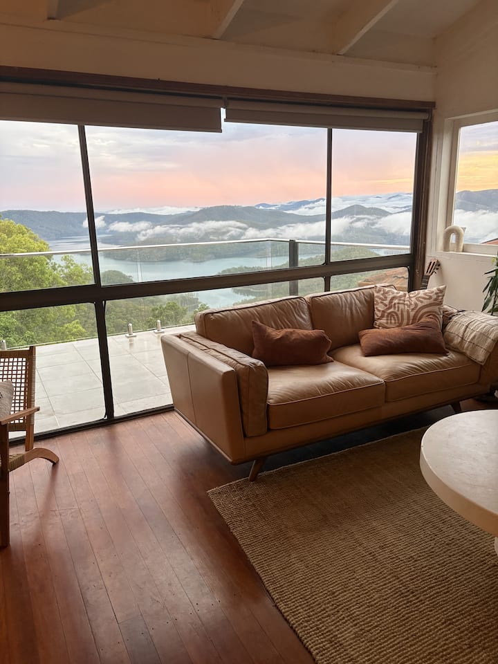 Surrounded By Nature With Panoramic Mountain Views - Beechmont