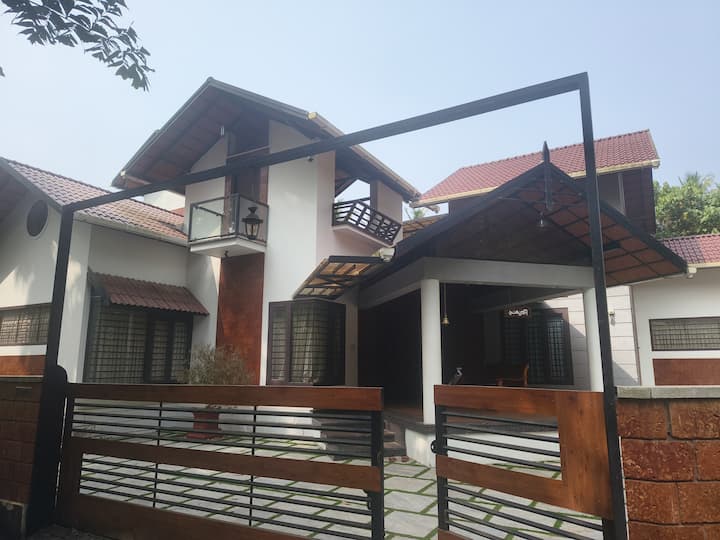 Prakrithi-a Green Haven
Serene And Cozy Stay - Kozhikode
