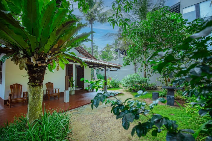 One Bedroom Villa - Hikkaduwa