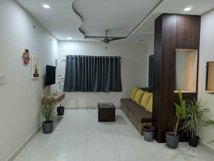 Luxury And Comfort.
Experience Avanti Stays. - Ujjain