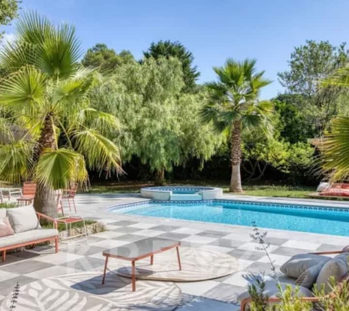 La Villa Madone - Valbonne - Villas à louer à Valbonne, Provence-Alpes ...